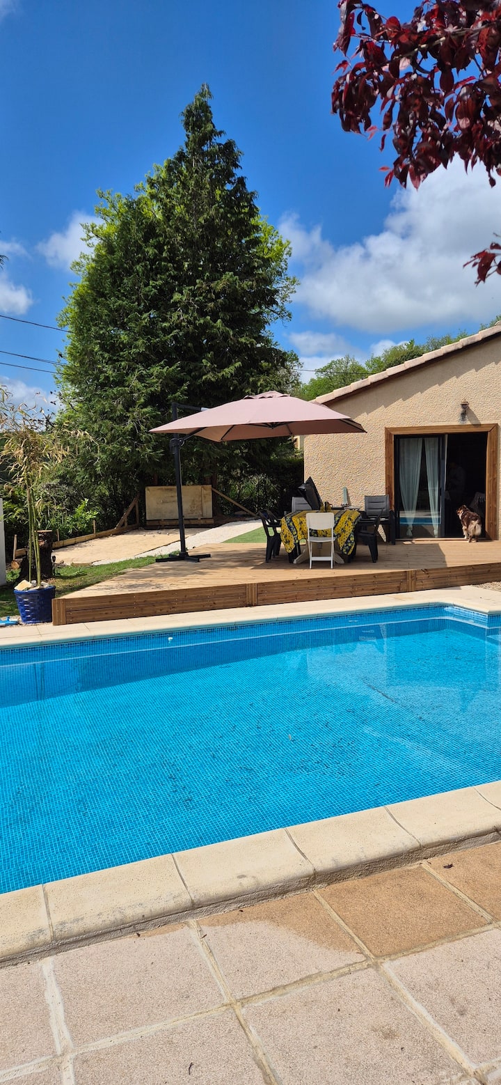 Maison Avec Piscine Privative Au Calme - France