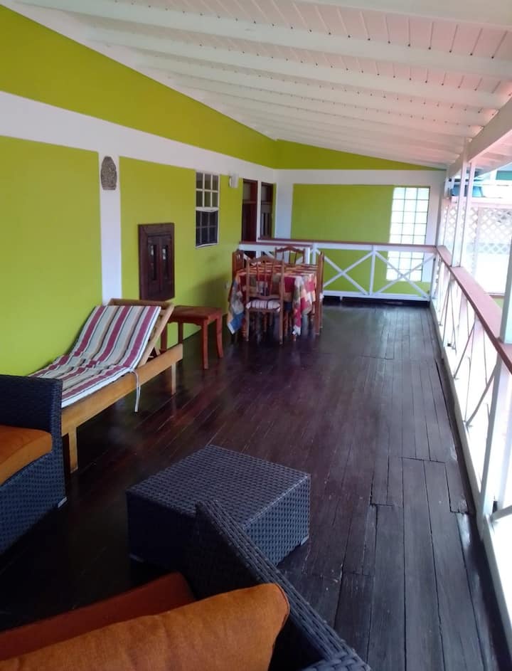 Bella-villa - 多米尼克