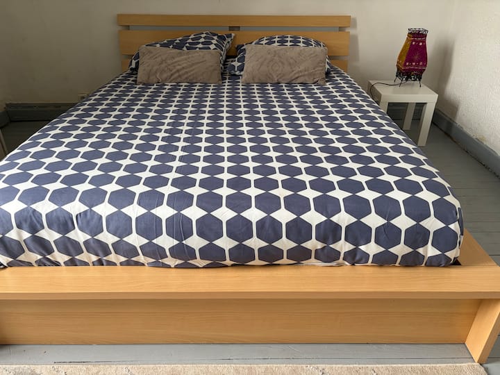 T2 Entier – 1 Min Gare Vénissieux, Tram & Métro - Vénissieux