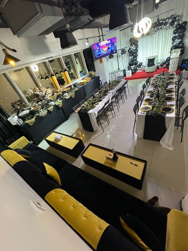 In House Party Hall 12 Hours Only
60-100 Guest - Abu Dhabi