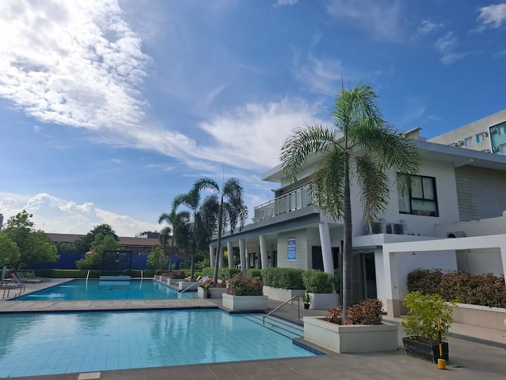 Affordable 2-br Condo Apartment In Central Davao - Davao City