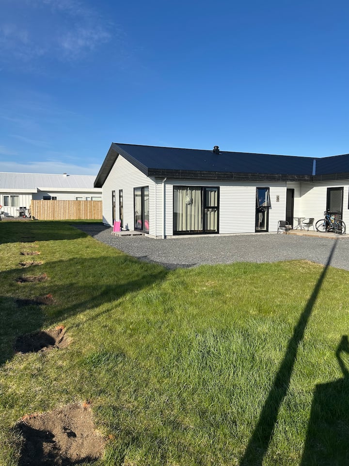 A Cosy And Roomy 140m2, Family House - Selfoss