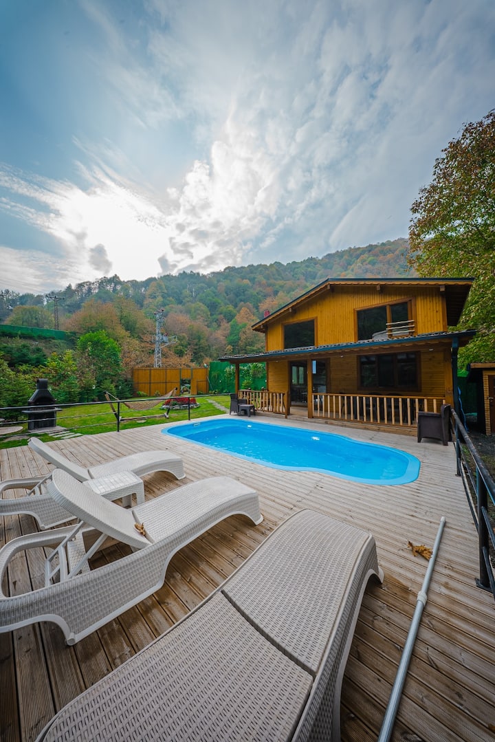 Sıcak Havuzlu Müstakil Bungalov - Sapanca