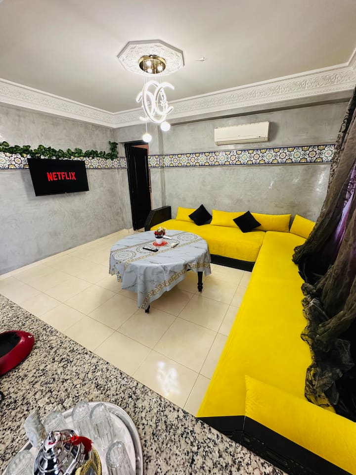 En Plein Centre Dagadir/parking/fibre/netflix - Agadir
