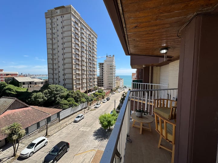 Coqueto Depto. Con Vistas Al Mar Y Cochera - Mar del Plata