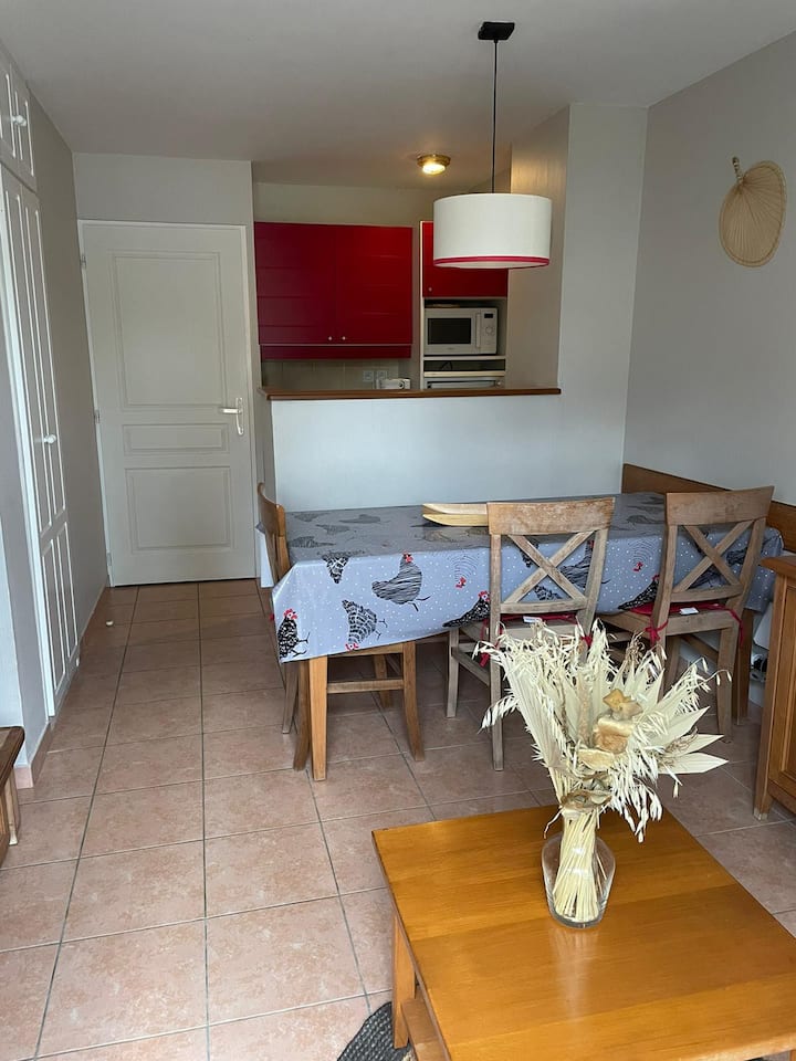 Appartement Duplex Dans Résidence De Loisirs - Monflanquin