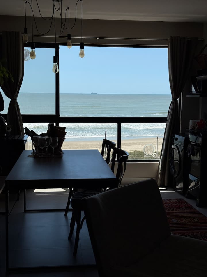 Lindo Apto Completo Com Vista Para O Mar! - Navegantes