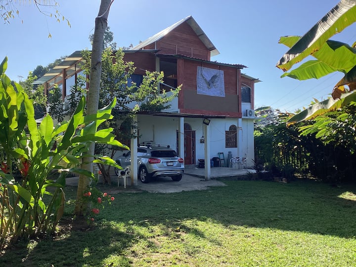 "Vuelo Del ÁGuila" 4 Suites, 6 Baños, Alberca. - Chiapas