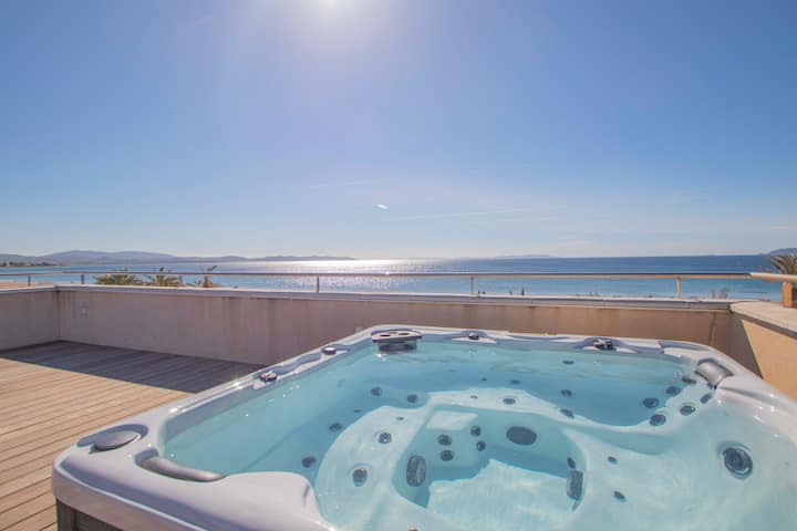 Vue Mer 180°~plage~rooftop Jacuzzi~6 Pers. Parking - Hyères