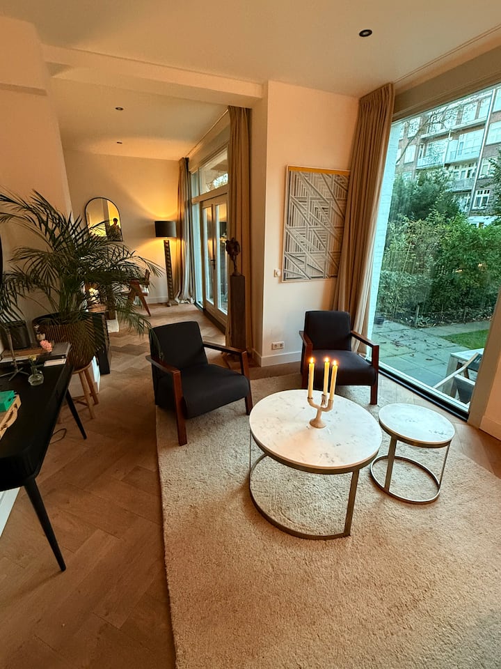 Ruim Appartement In Hippe Buurt - Zaandam