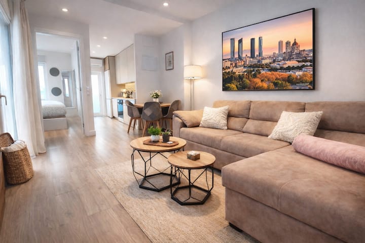 Apartamento Con Terraza Privada, 20 Min Al Centro - Madrid