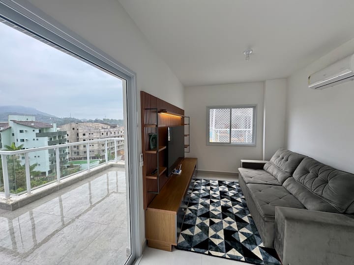 Stunning Beachside Penthouse With 2 Parking Spaces - Ubatuba