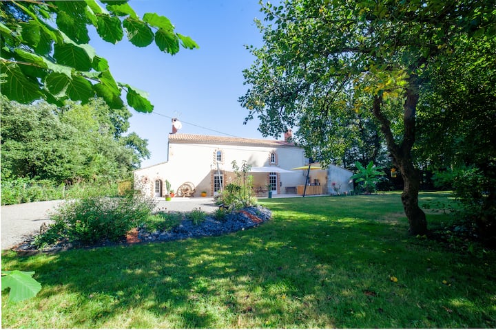 Maison Avec Piscine à  20 Mn Des Sables D' Olonne - Longeville-sur-Mer