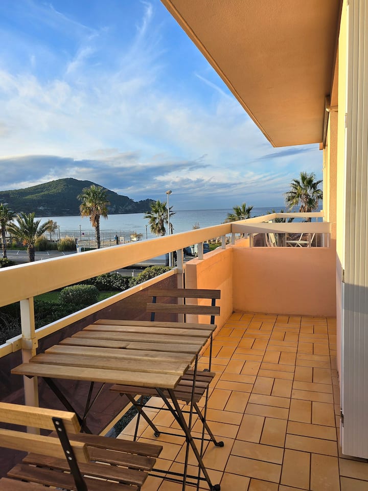 La Cigale Bleue - Bord De Mer, Balcon + Parking - Saint-Cyr-sur-Mer