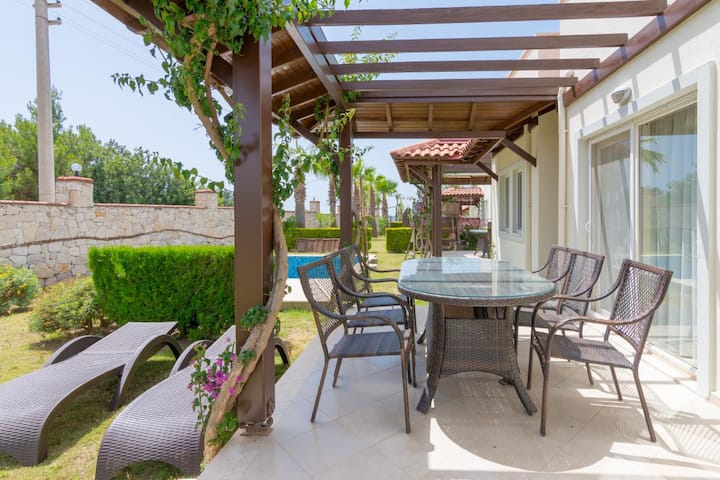 Apollonium Beach Villa - Venüs 17 - Akbük