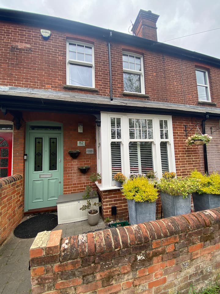 Chickpea Cottage - High Wycombe