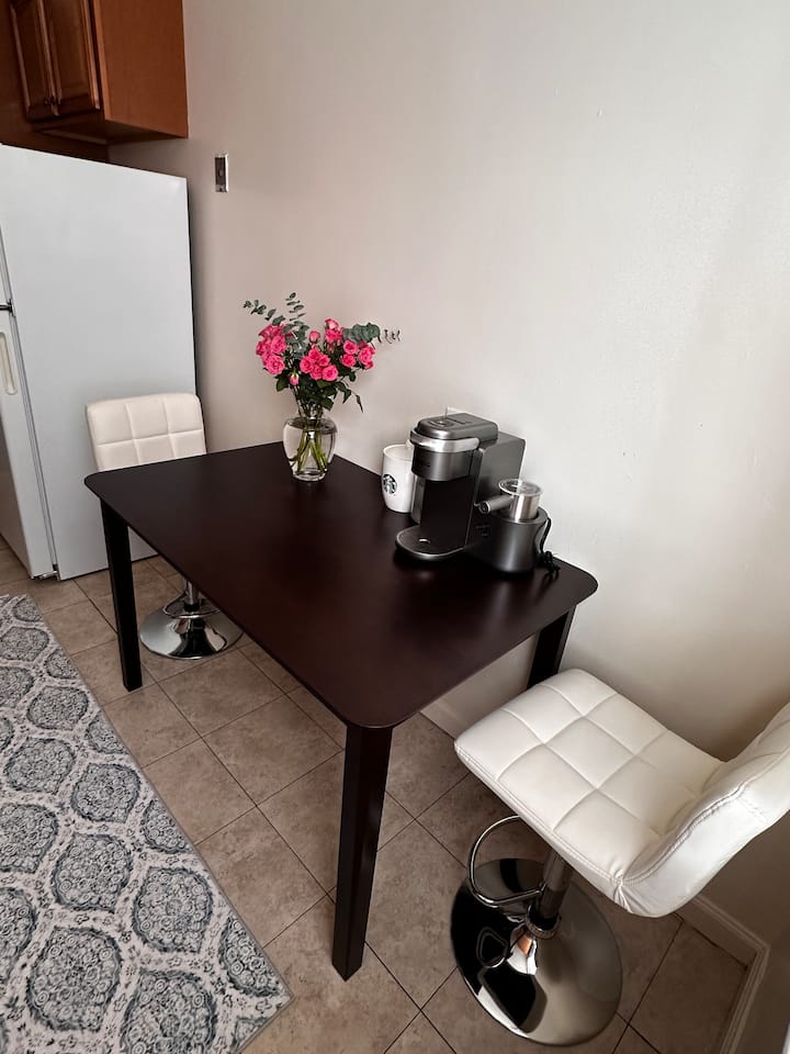 Luxury Private Room In Mineola Clean -Stylish - Great Neck, NY