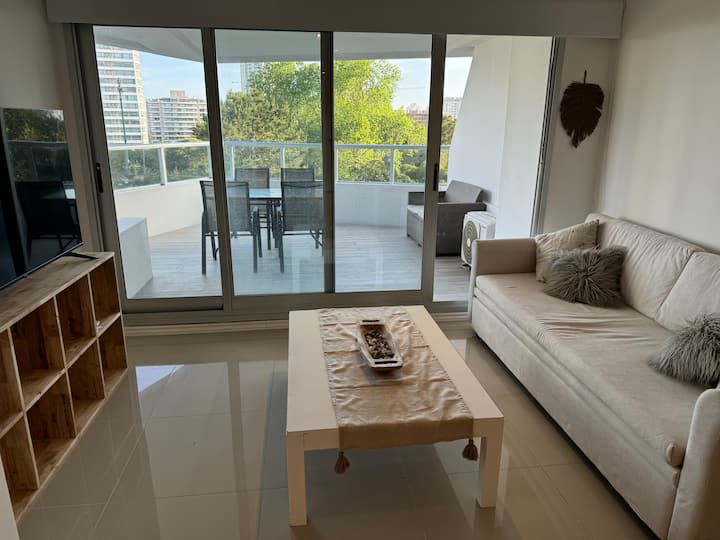 Divino Depto Para 4 Personas -305 - Punta del Este