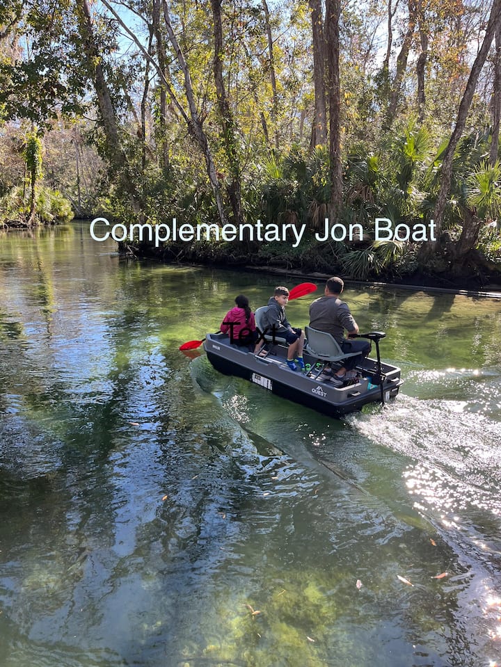 Main River: Jon Boat, Hot Tub - Spring Hill, FL