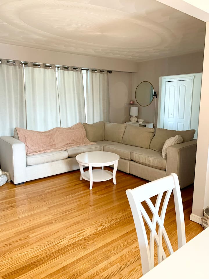 Entire House Welcome To Lovely Pinewood Park Area - North Bay