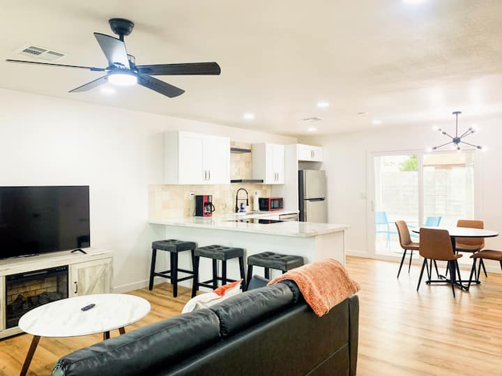 Master Home For Couple In Mesa Az - Mesa, AZ