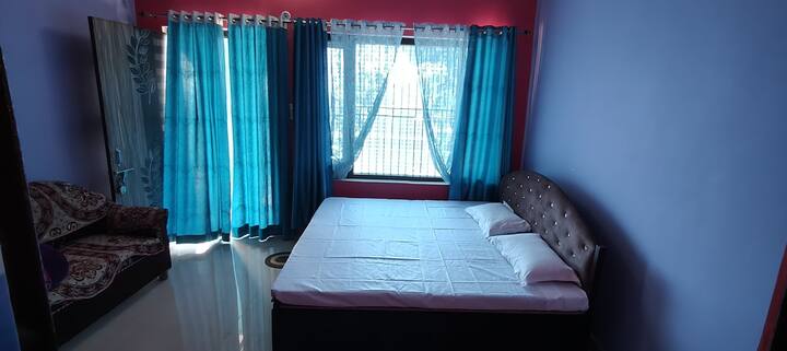 Deluxe Double Bed Room - Chaukori