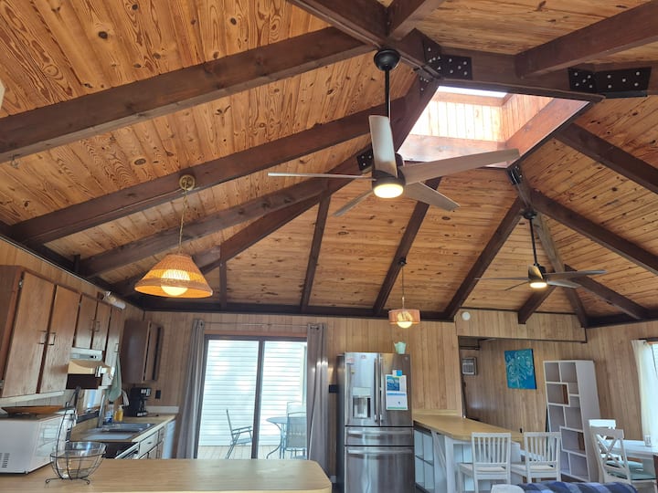 Quiet Bethany Beach House, Short Walk To Downtown - Bethany Beach, DE