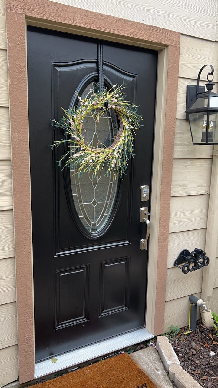 This Home Is A Hidden Gem Of Houston. - Houston, TX