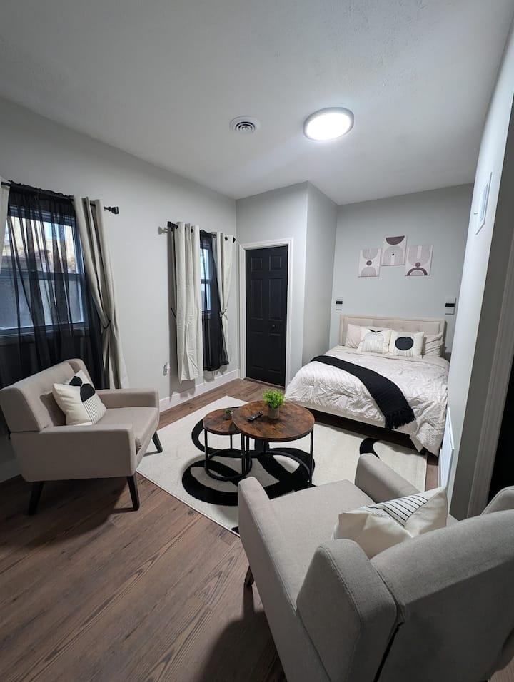 Midtown Executive Suite-loft (Not For Cuyahoga) - クリーブランド, OH