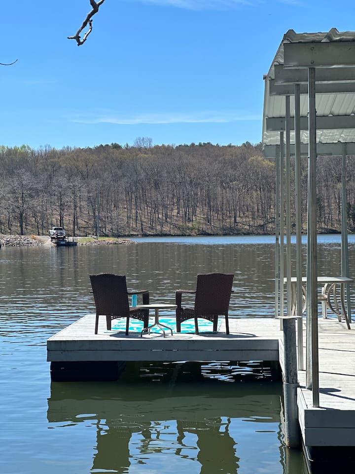 Cottage On Lake Of Egypt - Marion, IL