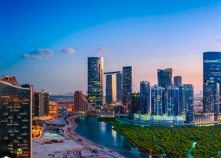 Panoramic Sea View Studio - Abu Dhabi