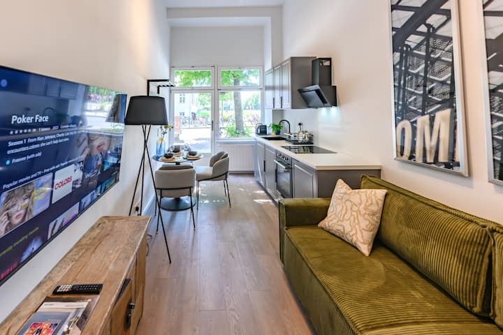 1-br Modern Groundfloor Apartment By Berlinwall - Berlin