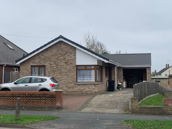 Moredon Bungalow - Gloucestershire
