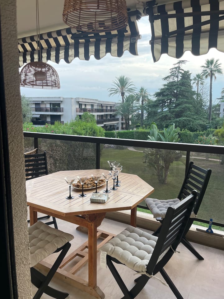 Appartement De Standing Cannes Montrose - カンヌ