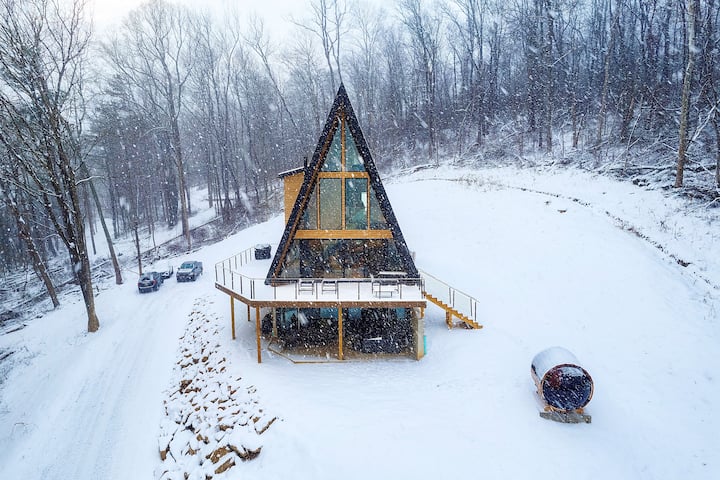 Diamond View Pa: A-frame~hot Tub~sauna~city View - Ligonier, PA