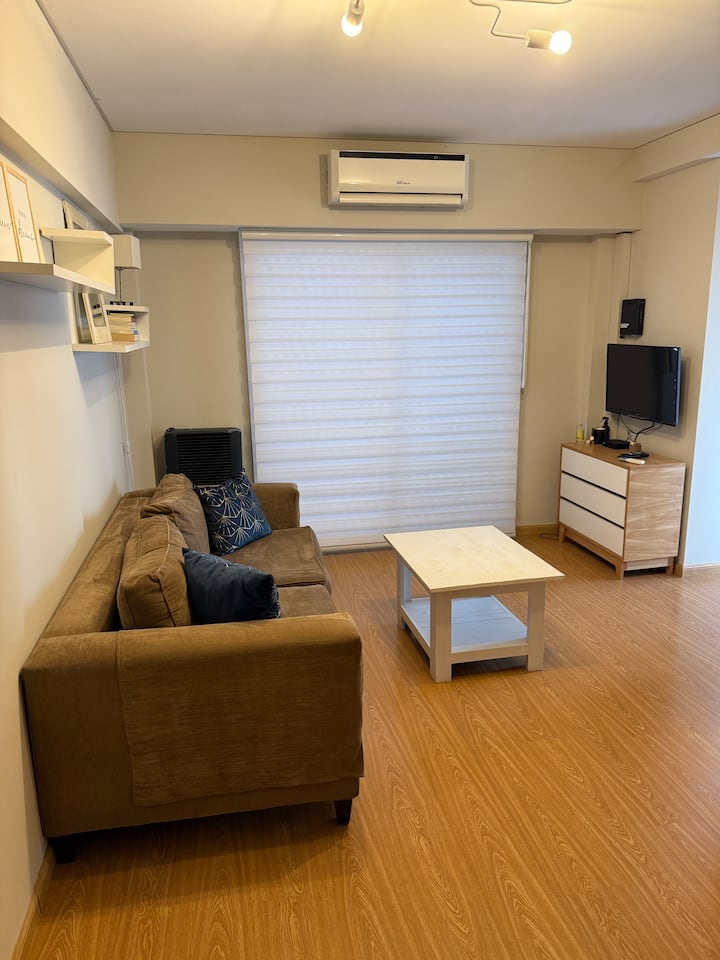 Departamento Luminoso, Excelente Zona En Recoleta - Buenos Aires