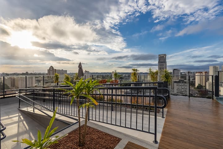 Central E Charmoso Com Piscina! - Curitiba