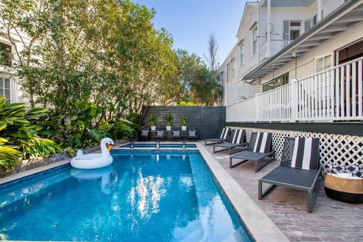 5br Nola Retreat | Heated Pool-hot Tub & Game Room - New Orleans, LA