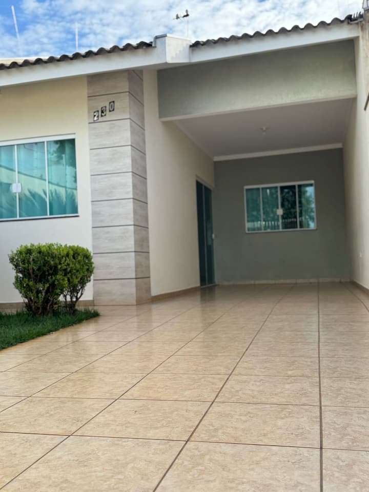 Casa Próx Ao Shopping Catuai,evento Vivaro E Uem - Maringá