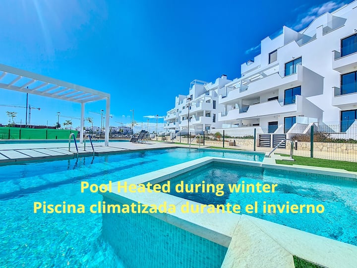 Apartment With Balcony And Pool Views - Los Alcázares