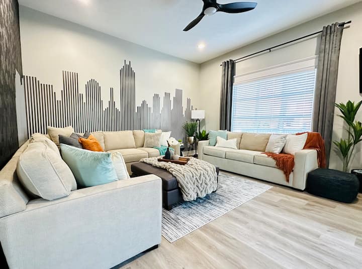 Urban Retreat By Mass Ave-sleeps 18-5 Game Rms-5br - Kota