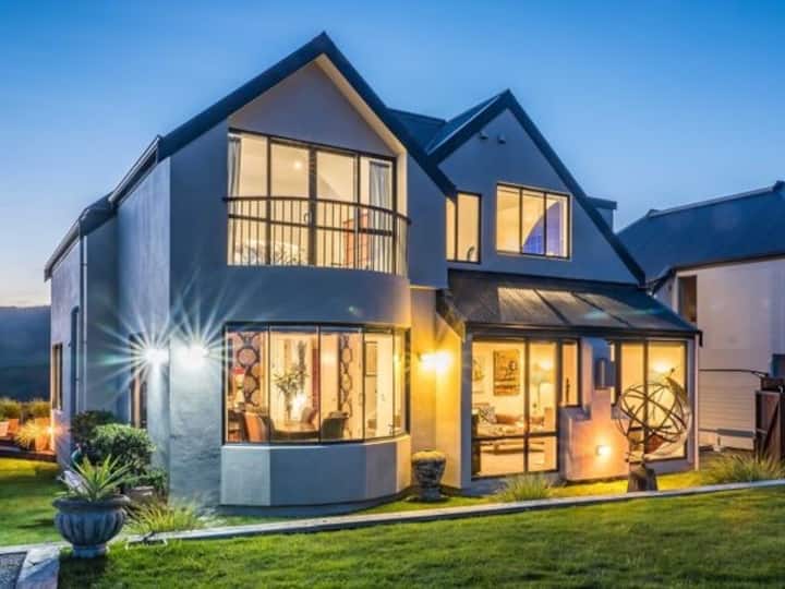 Perfect Getaway With The Best View - Wellington