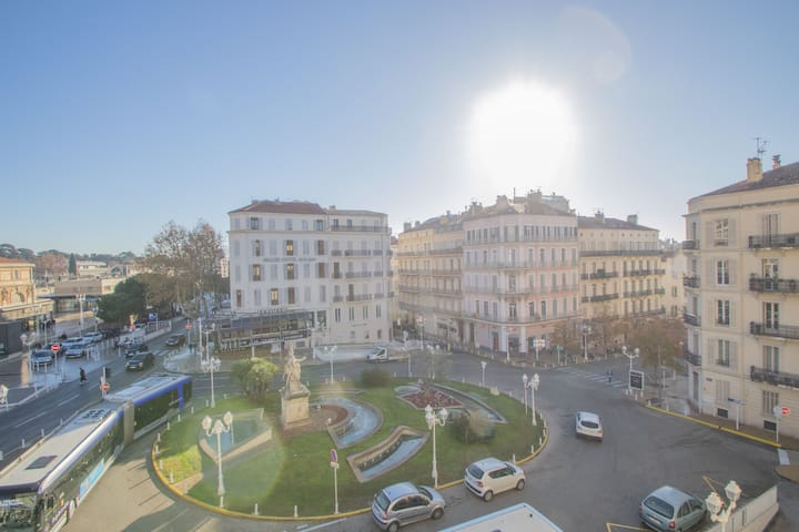 Apt. Lumineux Et Spacieux Face Gare, 3 Ch + Plages - Toulon