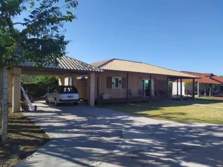 Bela Casa 3d Tipo Sitio Na Praia - Florianópolis