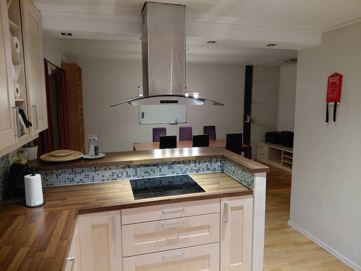 Big Apartment Close To Lerkendal Stadion - Trondheim