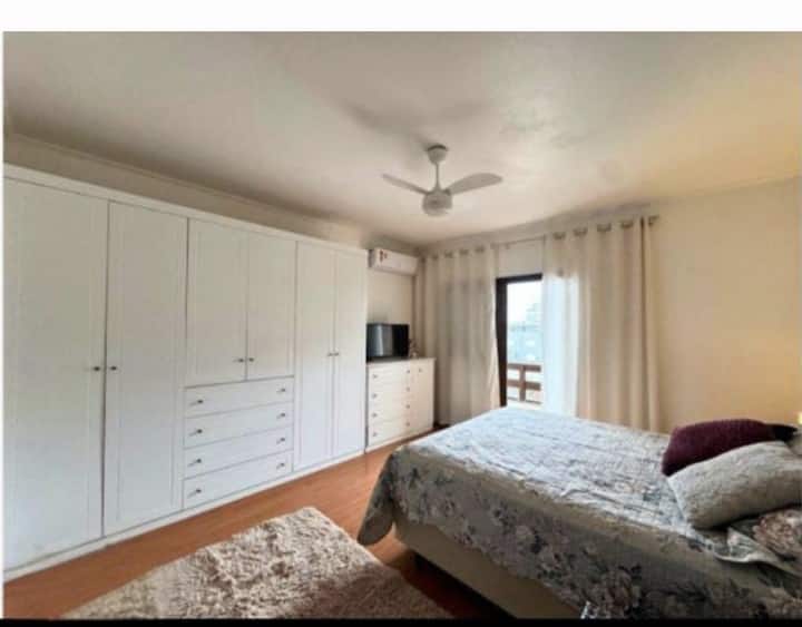 Apartamento Com 3 Quartos, No Centro De Torres - Torres