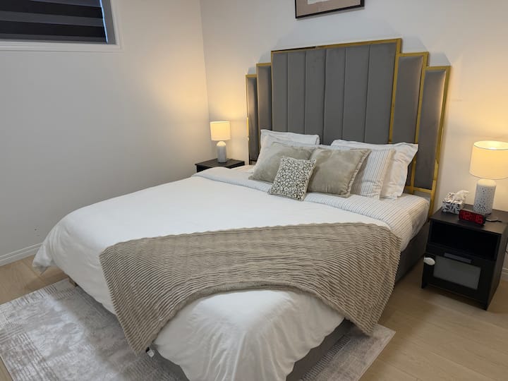 Cozy One Bedroom Basement Suite Newly Built - Edmonton