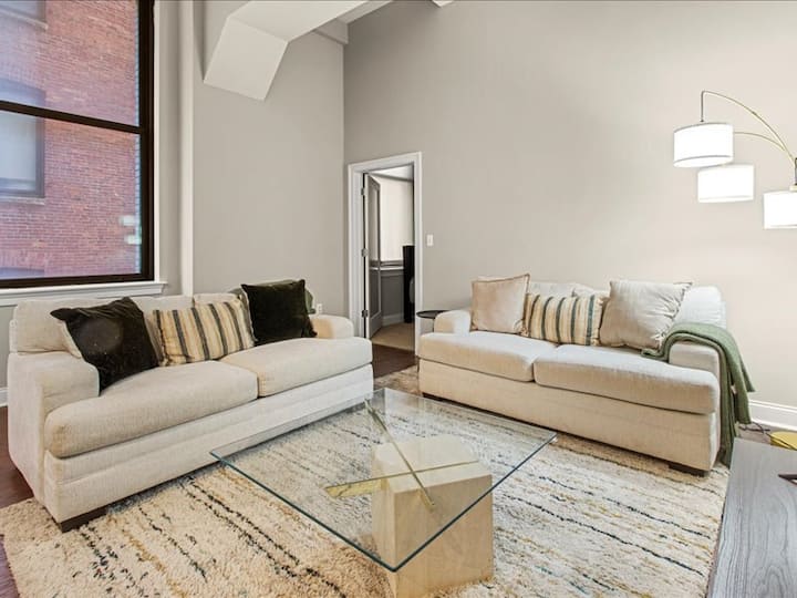 2b/2ba Distinguished Apartment In Inner Harbor - Baltimore, MD