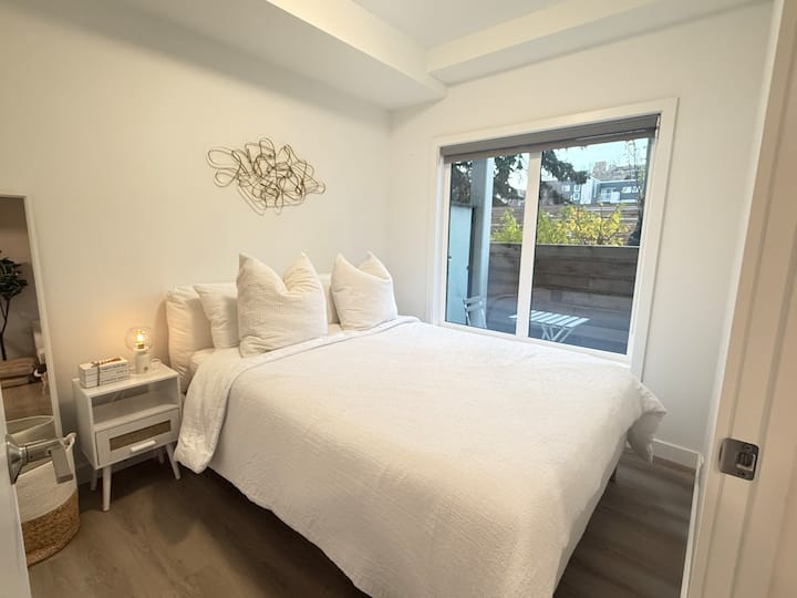 Cityscape: Your Urban Retreat - Calgary