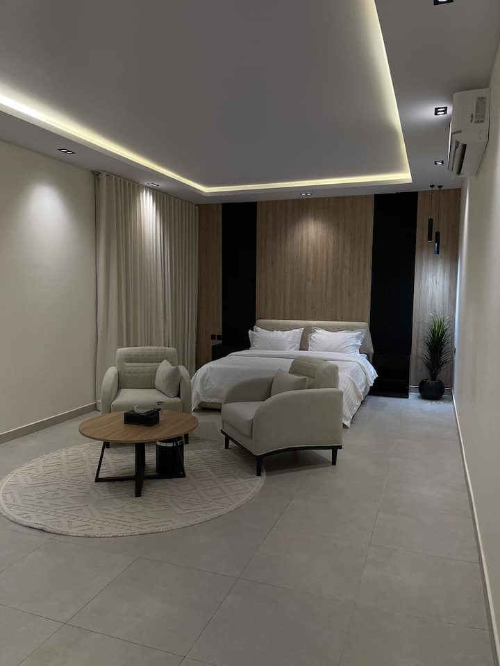 استديو ببلكونه مطله على المركز المالي ( الماليه ) - Riyad